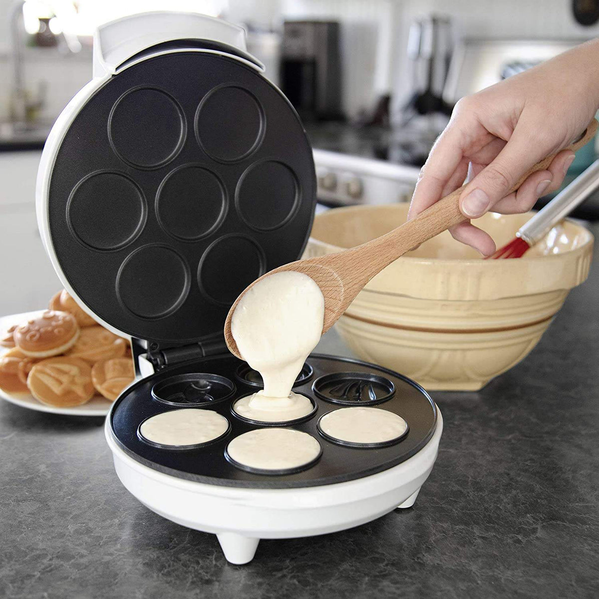 Outer Space Waffle Maker – Waffle Wow!
